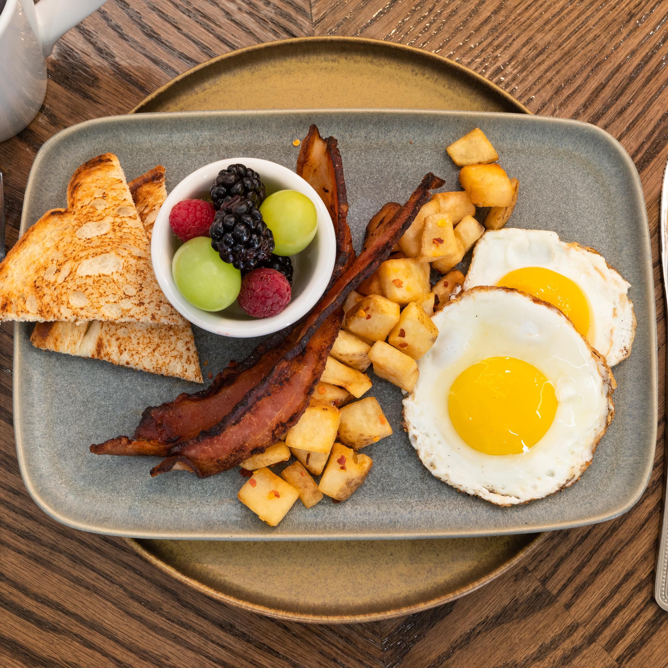 Dining | voco Times Square South New York