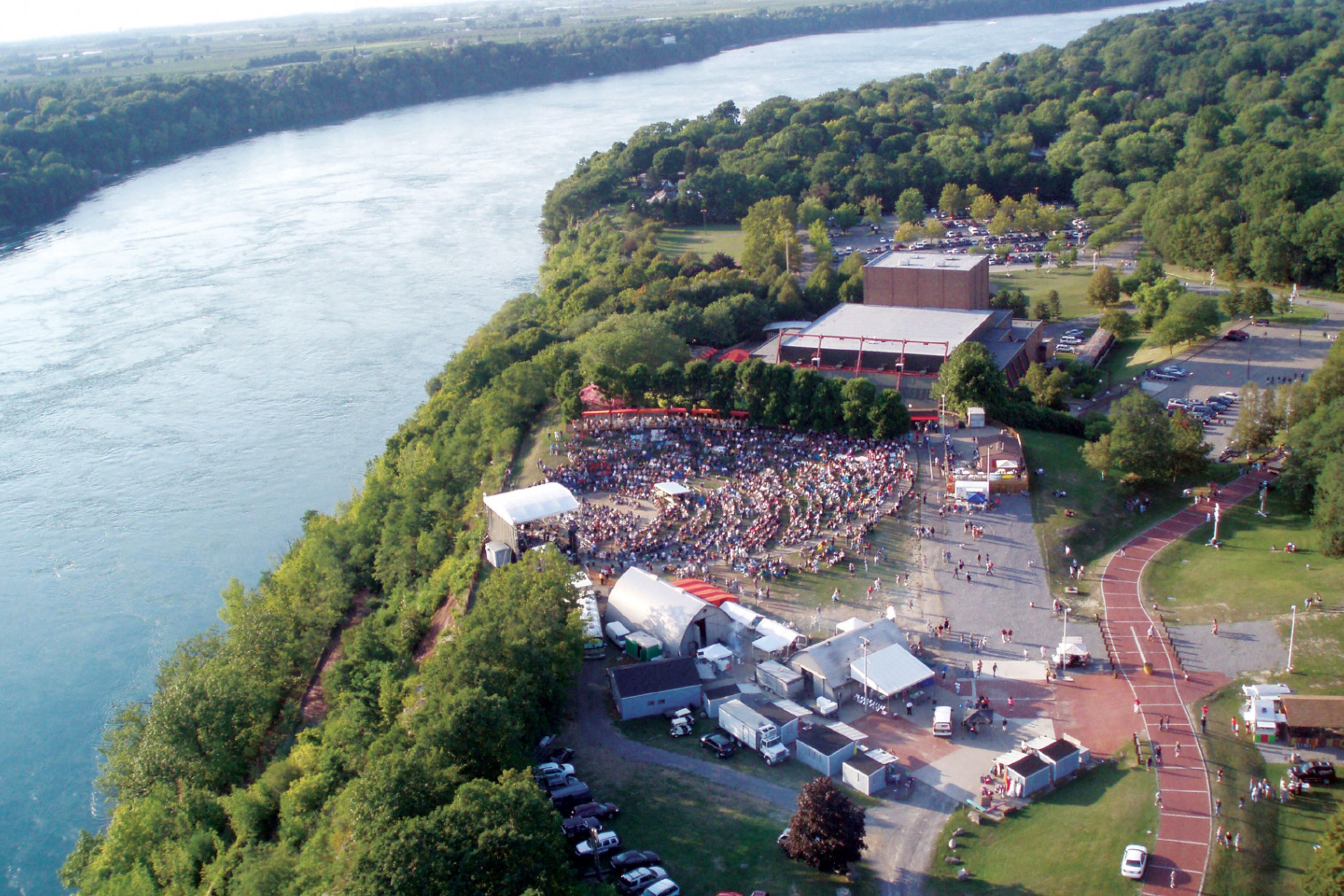Things to Do in Niagara Falls NY | voco The Cadence
