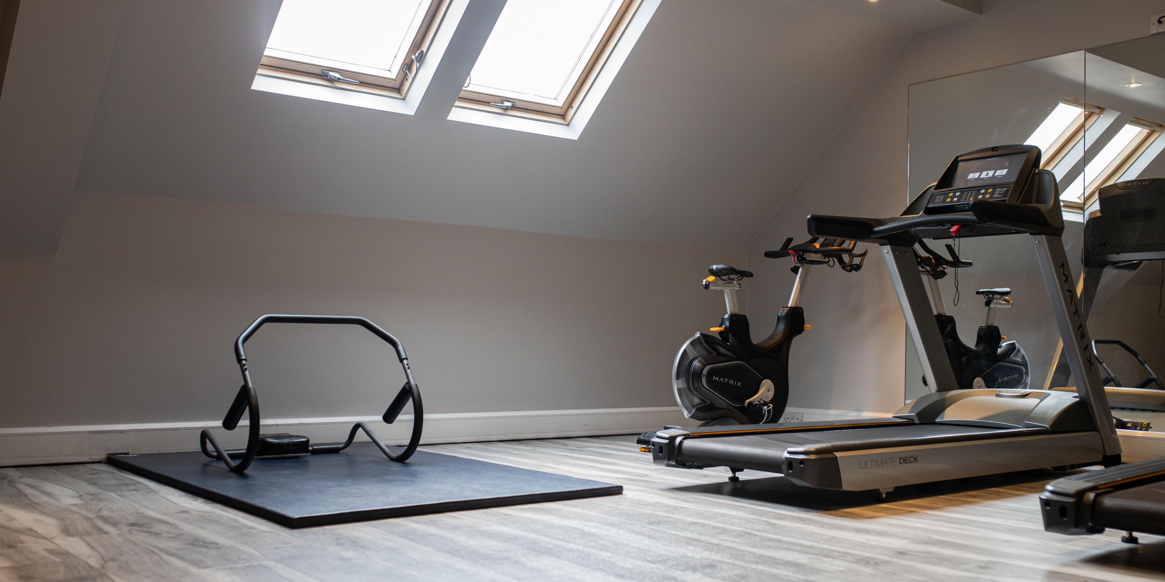 voco Oxford Thames Gallery