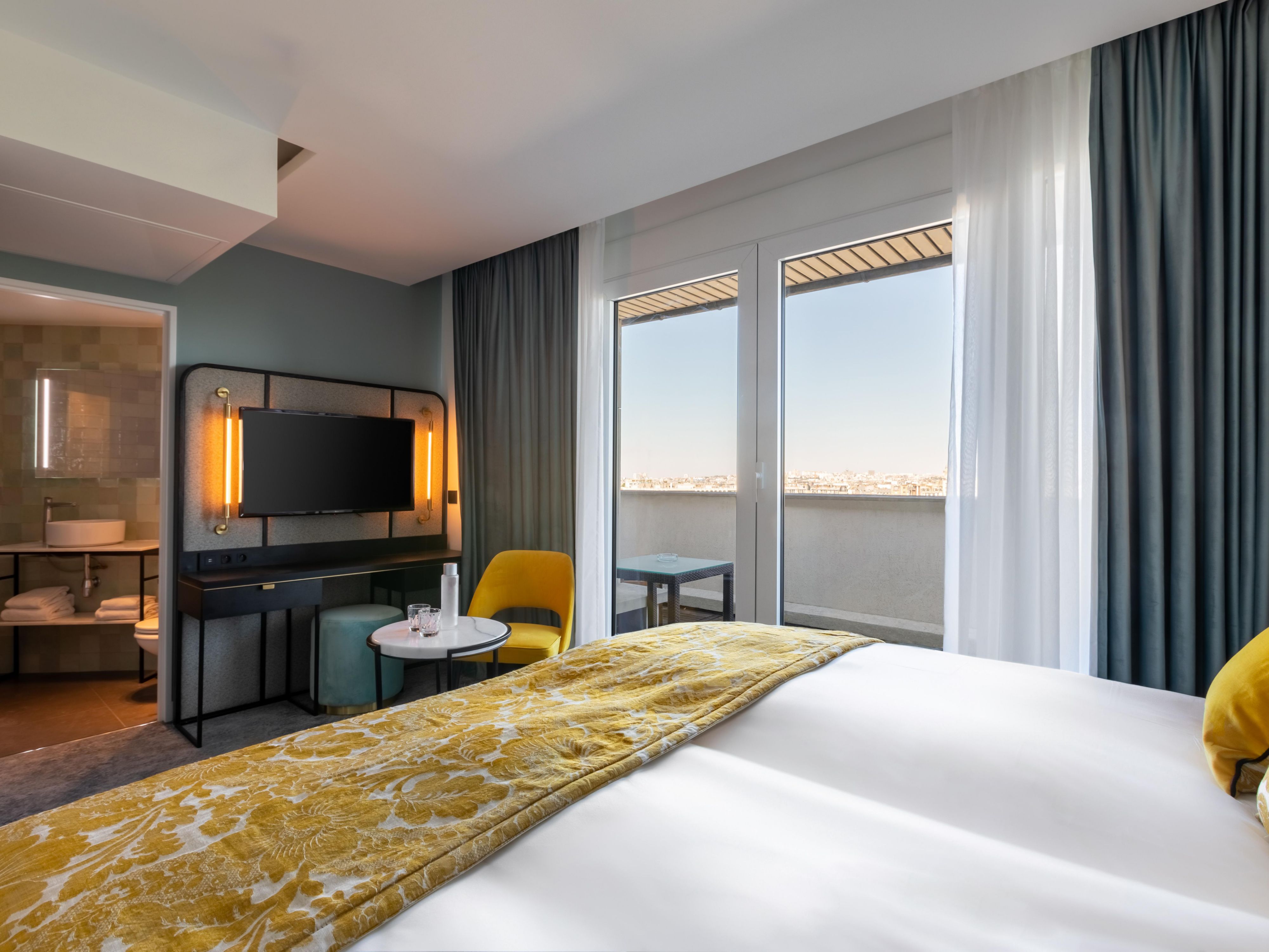 Hotel Near Luxembourg Gardens | voco Paris Montparnasse