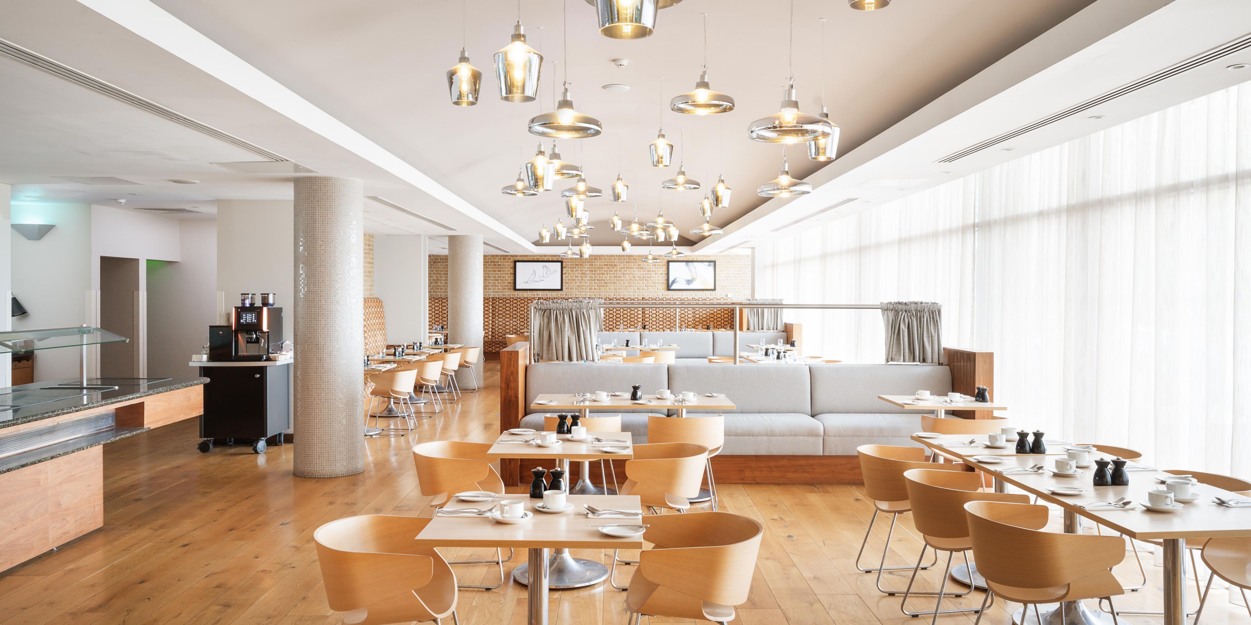 voco Reading Gallery