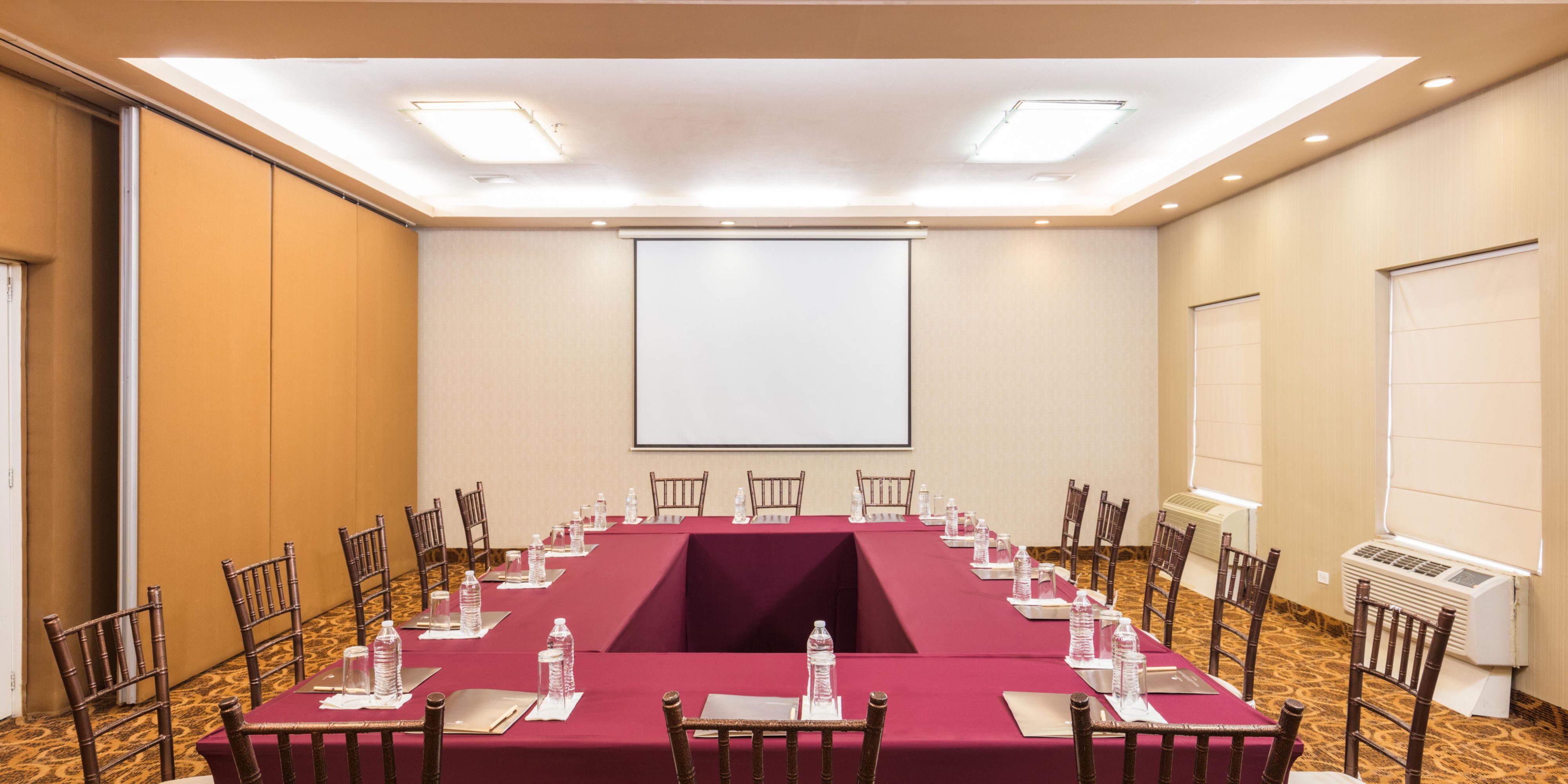 Hotel de lujo en Saltillo voco Saltillo Suites