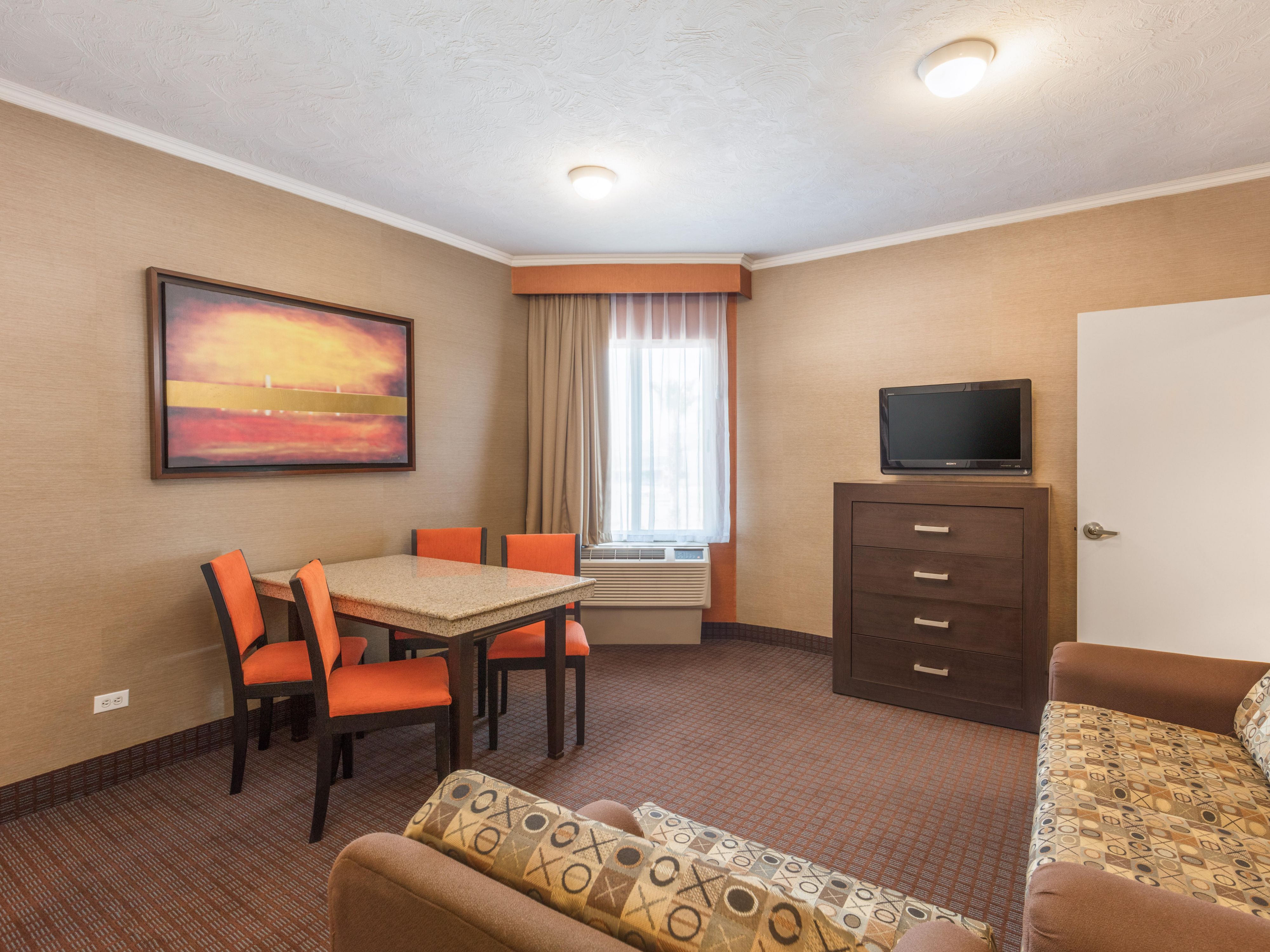 Hotel in Saltillo | voco Saltillo Suites Hotel, an IHG hotel