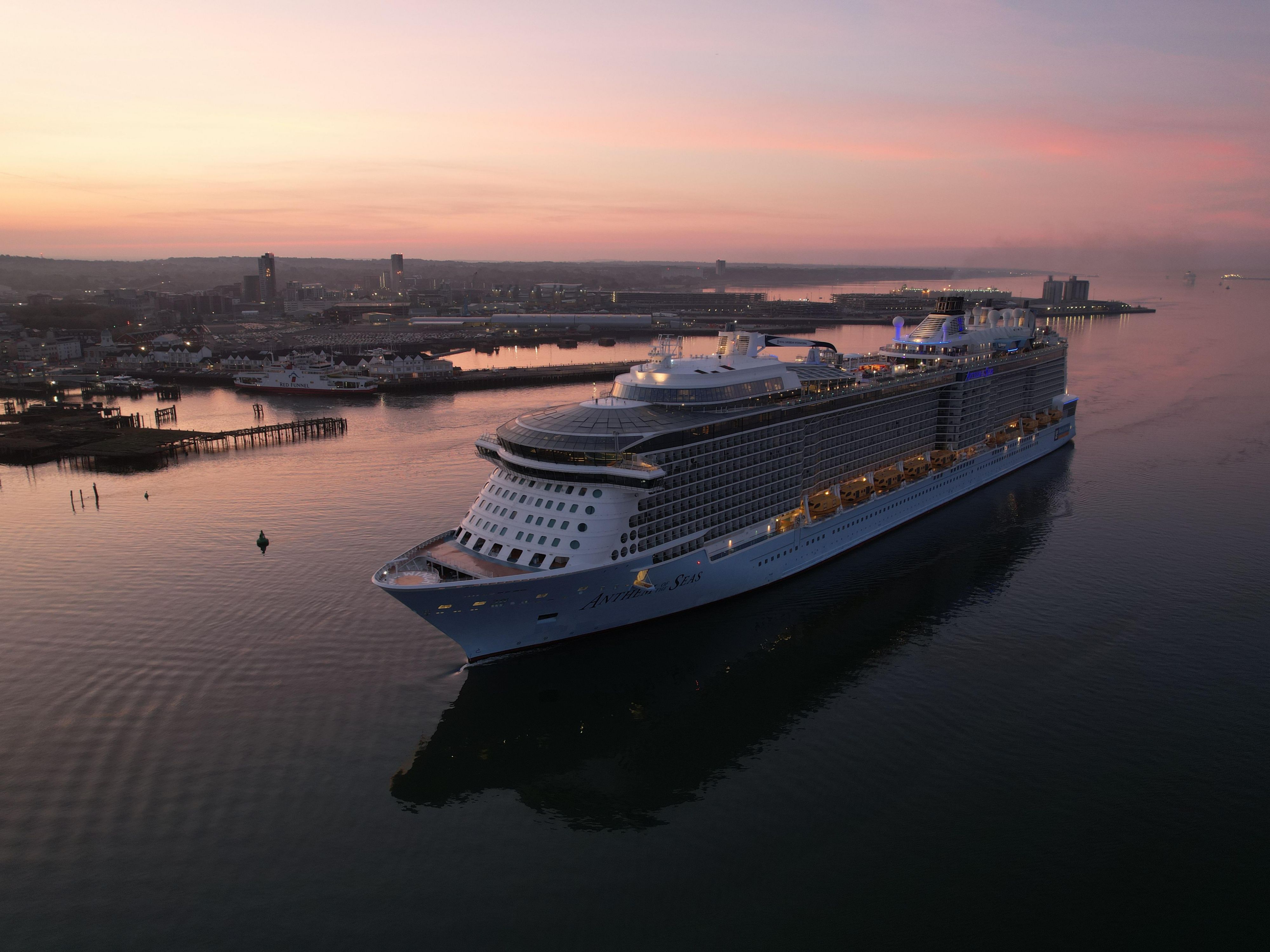 Hotel Near Cruise Terminal: voco Southampton